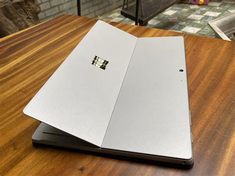 Miccrosoft Surface pro core i ram G G zin Laptop Triều Phát