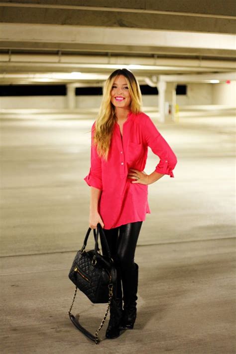 Love This Outfit Do I Dare Attempt The Pleather Leggings Style Fashion How To Style Faux