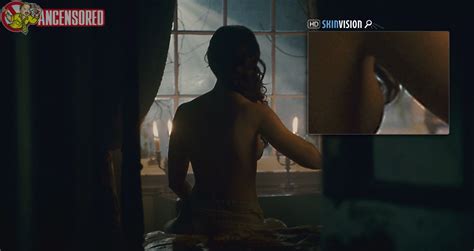 Naked Emily Blunt In The Wolfman
