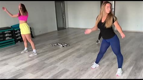 Занятия Тверком в Красногорске Тряска толчки точные удары интенсивные вращения ягодицами