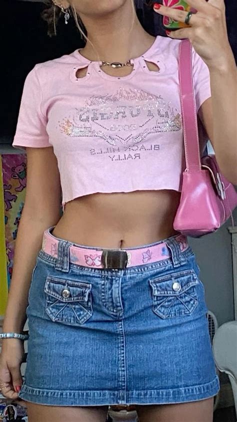 Y2k Fashion Early 2000s Outfit Ideas Artofit