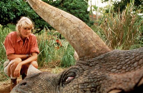 Laura Derns Outfit In Jurassic Park Dominion Trailer Reminiscent Of
