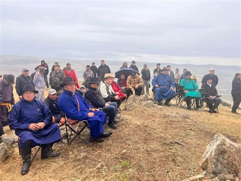 Дархан Уул аймгийн Соёл урлаг аялал жуулчлал залуучуудын газар Added A Дархан Уул