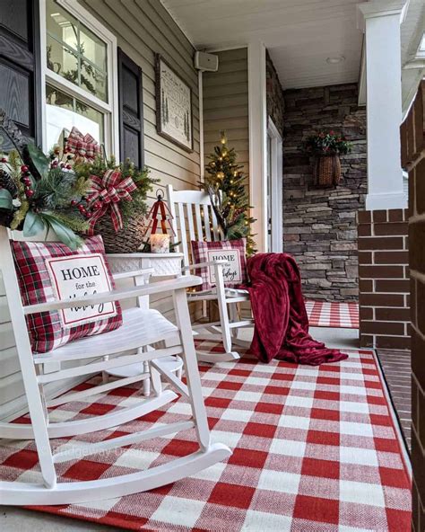 35 Buffalo Check Christmas Décor Ideas To Celebrate The Holidays