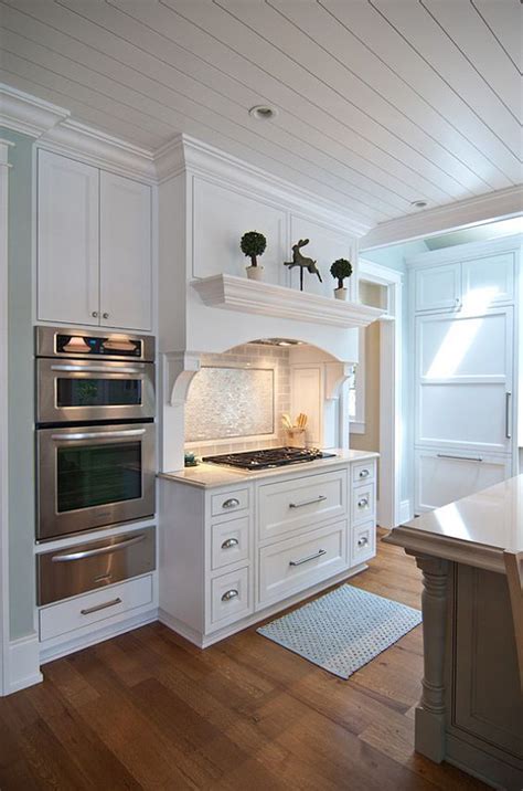 109 Arrangement Of Stove Top And Separate But Adjacent Dual Ovens