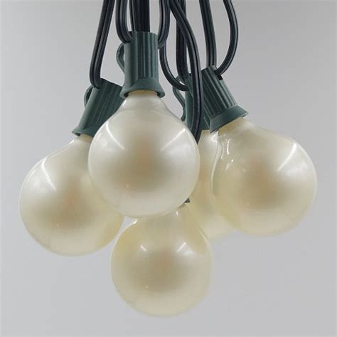 G50 LED Frosted White String Lights With Green Wire