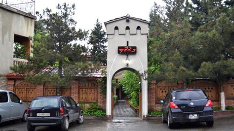 15 ლარად 47 იანი ფასდაკლების ვაუჩერი მენიუ და სასმელი 15 პერსონაზე რესტორანში «უშბა