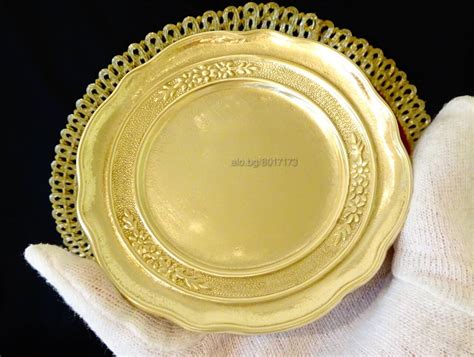 Бронзова чиния цветя Антиквариат Разград Старинна чиния за хапки подложка за чаша