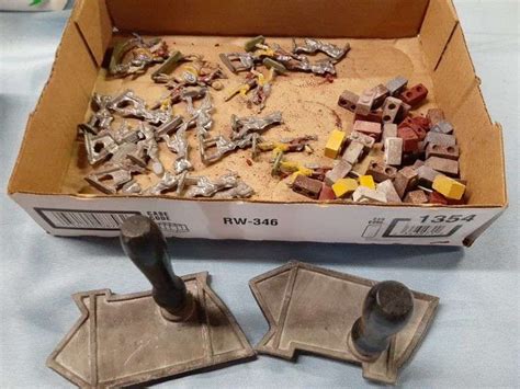 Lead Native Americans And Lead Native American Mold Delaware Auction Center