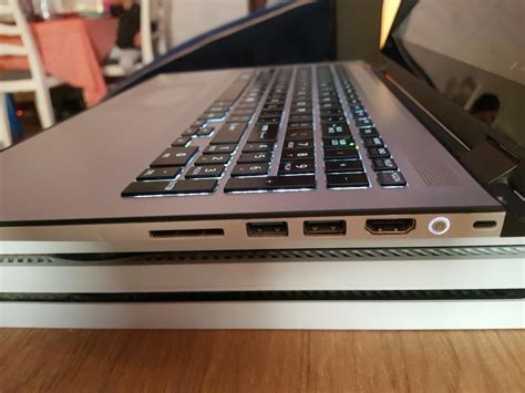 Laptop Toshiba Ultra Slim Douala