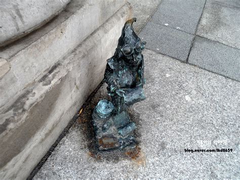 폴란드 브로츠와프 도시 곳곳에 있는 난쟁이 동상 인스티즈instiz 이슈 카테고리