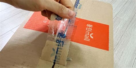 택배 박스 칼로 뜯지 마세요 쉽고 빠르게 테이프 제거하는 방법 텐꿀팁 택배 박스 칼로 뜯지 마세요 쉽고 빠르게 테이프 제거하는 방법 텐꿀팁