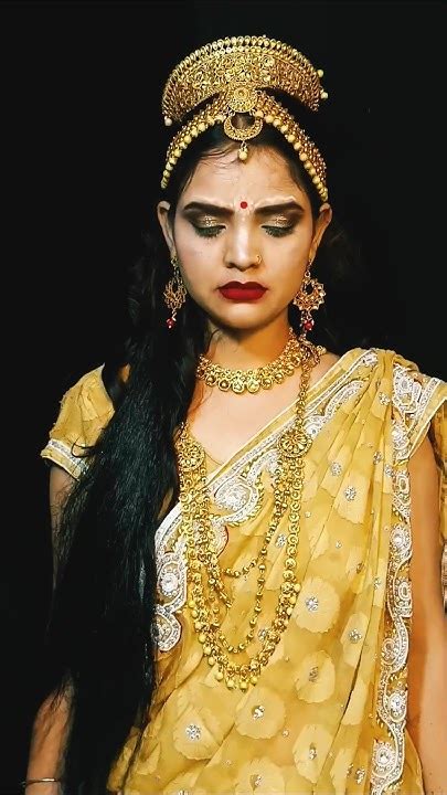Happy Navratri ♥day ८ Maa Gaurii Navratrispecial Makeupartist Its