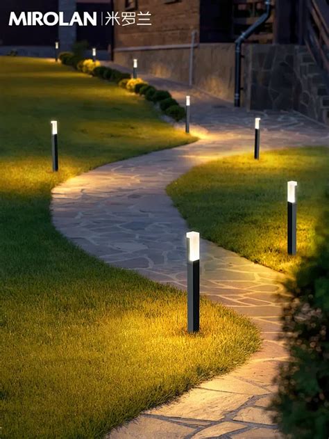 太阳能草坪灯地插式户外灯庭院灯防水景观灯室外灯阳台花园布置 天猫 花瓣网