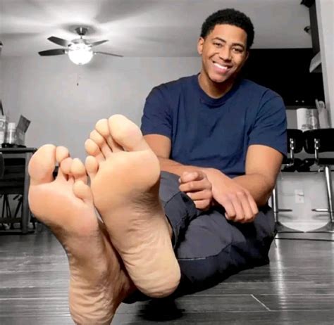 Big Male Feet By Racer5678 On Deviantart