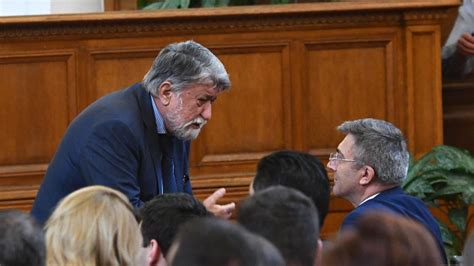 Депутатите отхвърлиха предложението на ДПС да се гласува само с хартиени бюлетини Новини бг