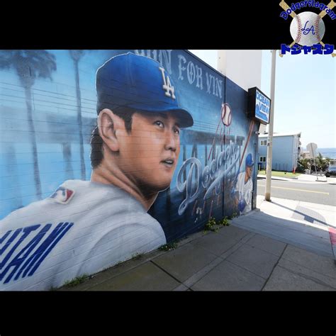 日刊スポーツ 【dodgerstagramドジャスタ！】米国カリフォリニア州ハモサビーチにあるオーシャン・ビュー・リカーに描かれた