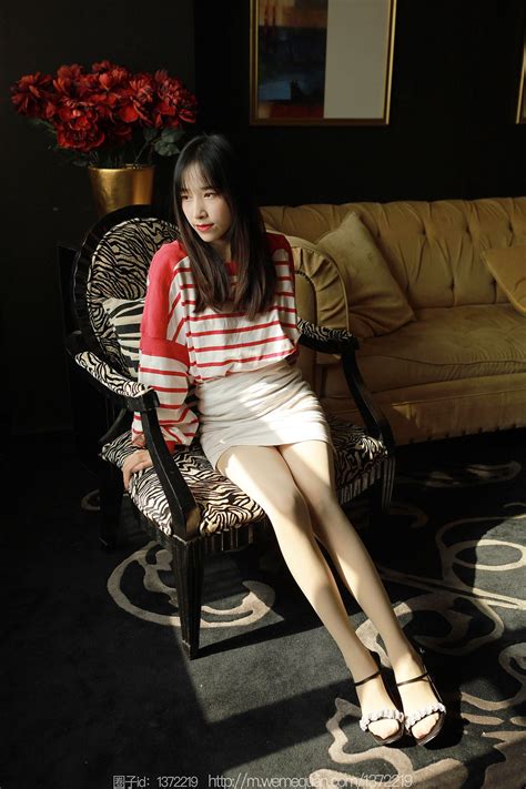 Iess异思趣向 Sxj No 1369 Mei Ko Girl Sweetie