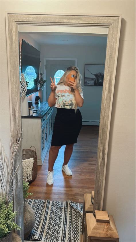 Curvy Outfit Inspo Ig Giannabieros Midsize Outfitinspo