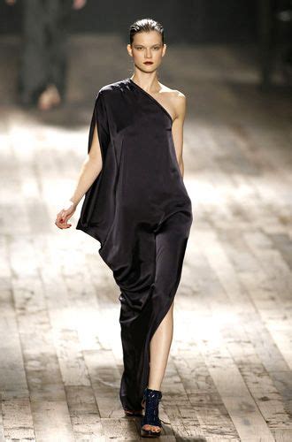 Défilé Lanvin Printemps été 2008 Prêt à Porter Lanvin Prêt à Porter