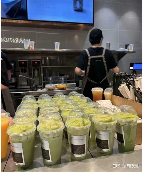 疯抢！lisa刚晒喜茶厚抹，门店订单直接瘫痪！品牌致谢！ 知乎