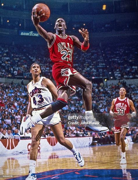 Chicago Bulls Michael Jordan In Action Vs Cleveland Cavaliers Brad News Photo Getty Images