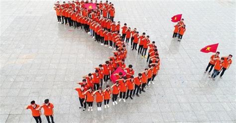 Sinh Viên Viện Cntt T3h Nhảy Flashmob Chào Năm Học Mới