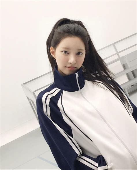 240305 Illit Official Instagram Update Yunah Feat Iroha Rillit