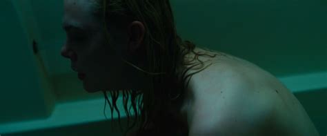 Nude Video Celebs Elle Fanning Sexy Galveston