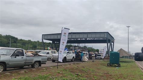 Clearing Of Vehicles Pedestrians Without Hiccups At Lebombo Post