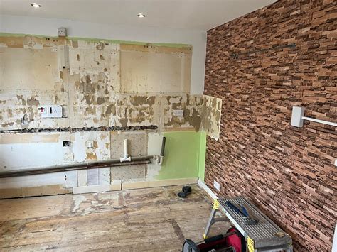 Laws Contracts Monifieth