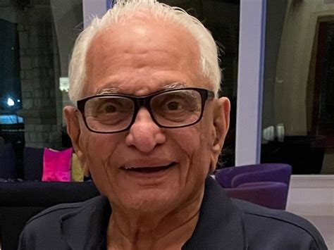 Surendrabhai Son Of Amul Dairy Founder Tribhuvandas Patel Breathed