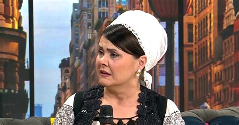 Dezvăluiri în Premieră De Pe Scena Muzicii Populare Românești Ce A