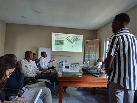 Um Projeto Dentro De Um Projeto Para Mudar Macuti Mudar