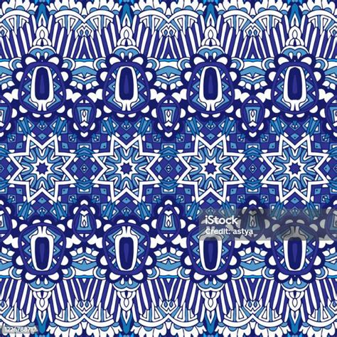 파란색과 흰색 동양 타일 장식품 낙서에서 텍스처 원활한 벡터 패턴 아라베스크 0명에 대한 스톡 벡터 아트 및 기타 이미지 0