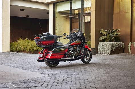 Indian Roadmaster Elite 2024