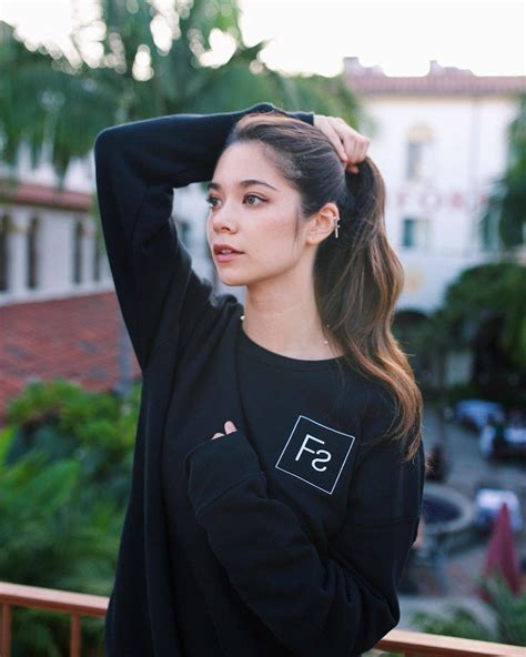 Melodi Flack Scrolller