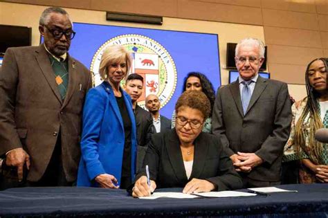 What Does Mayor Karen Bass Emergency Homeless Order Mean For La