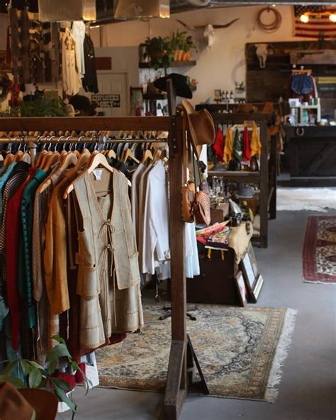 Vintage Clothing Flash Sale At Ransack Boutique