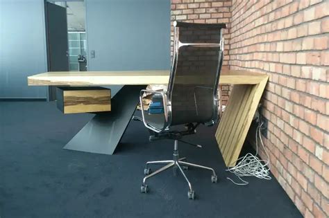 Как выбрать хорошее рабочее кресло 3 признака качественного изделия работа будет в радость