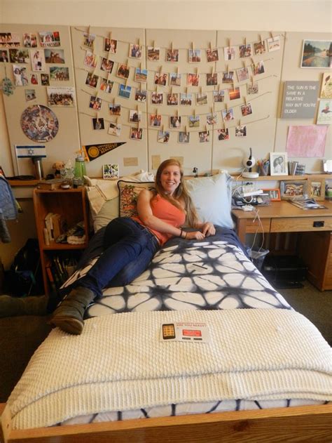 Alizas Dorm Room At Uc Berkeleycourtesy Of Dormify Dorm Room