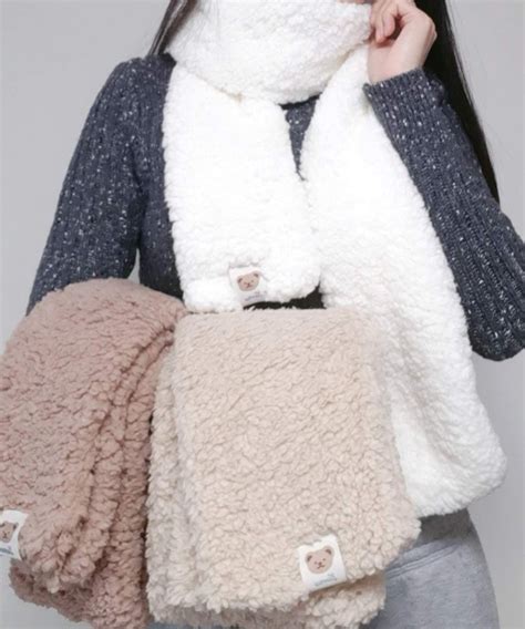 [ 마지막재고특가 당일출고]미니목도리 귀여운목도리 뽀글이목도리 양털목도리 털목도리 쁘띠목도리 목도리 겨울목도리 에이블리