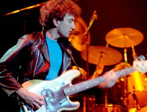 ¡joe Mazzello O Sea John Deacon En Bohemian Rhapsody Es El Niño De Jurassic Park