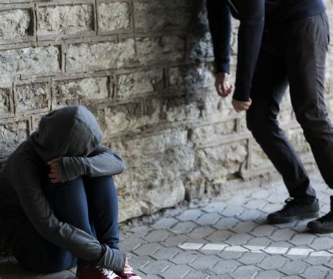 Reasons Of Addiction Exploring Factors And Motivations Lantana