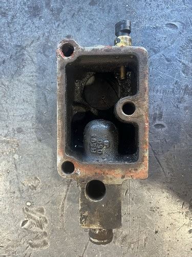 John Deere Thermostat Housing R501050 Svenco