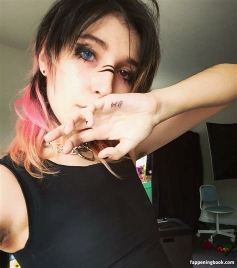 Seafoam Kitten S Asmr Charlotte Valentine Nude Onlyfans Leaks The