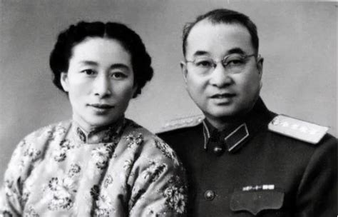 宋慶齡捨身救陳賡，破口大罵蔣介石，得知陳賡去世，撲倒床上痛哭 每日頭條