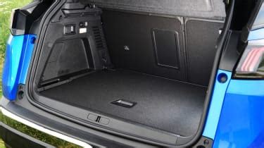 Peugeot 3008 Review Suv Style With Mpv Practicality Auto Express