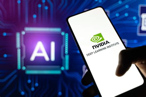 輝達財報成長78％超預期！ 美股盤後一度勁揚逾35％