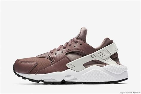 Беговые кроссовки Nike Air Huarache